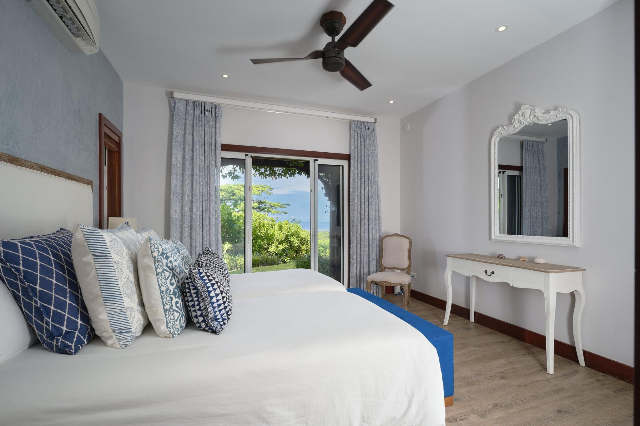 My Blue Riviera - SIR.MU